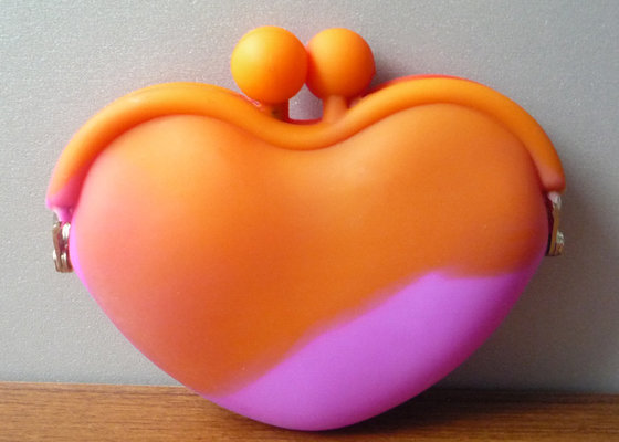 Fashion Blended Color Heart Shape Silicon Coin Purse For Women