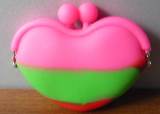 Fashion Blended Color Heart Shape Silicon Coin Purse For Women
