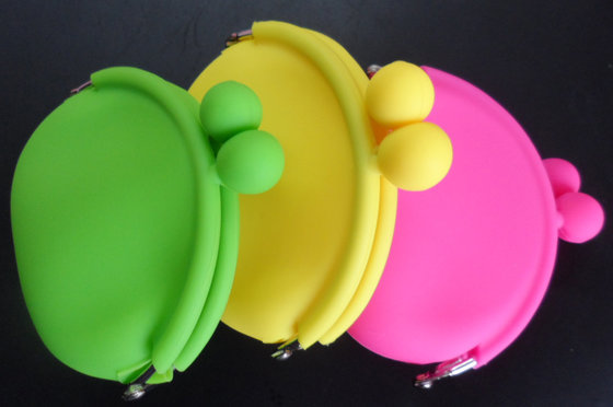 Pink Durable Silicone Coin Purse For Promotional gifts , Nontoxic