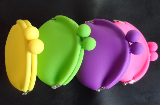 Waterproof Silicone Coin Purse Pochi Jelly Silicone Purse with embossed logo