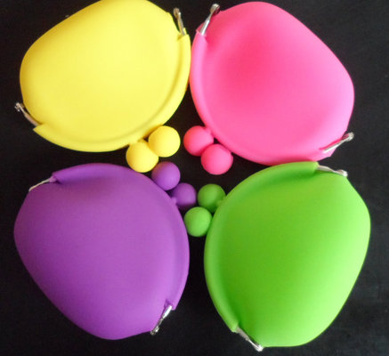 Fashionable Colorful Silicone Coin Purse Customized For Promotion Gift