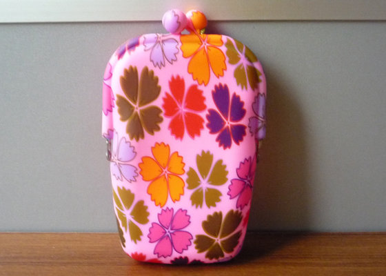 Washable Silicone Coin Purse , Cellphone Bag 155 * 95 * 45mm