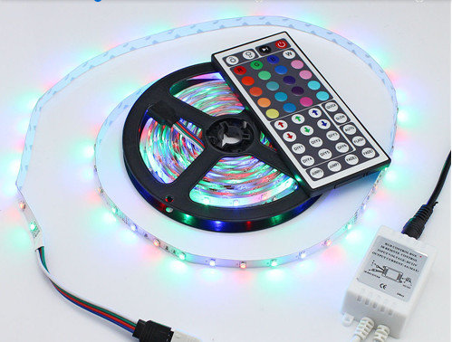 Flexible 5050 SMD LED STRIP 4000K - 6000K 60 Leds 14.4W Pure White Color For Decoration