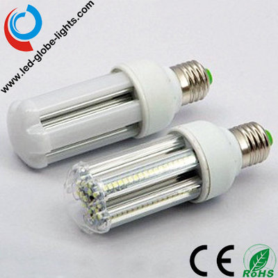 Aluminum Housing E14 E27 7W SMD 3528 LED Corn Lamp with 650 to 700 Lumens Output