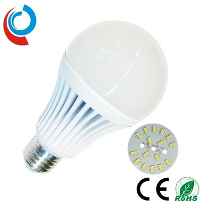 Hot Sale RoHS  CE 9W E27 LED Bulb 2700 - 6500K /750 - 800 Lumens 16 SMD 5630 9W LED Globe Lights