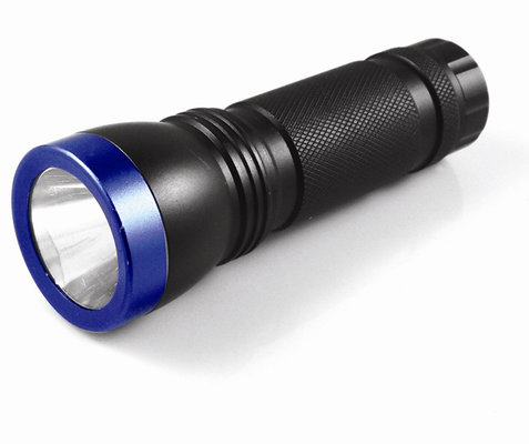 70 Lumen Bright Portable 1 LED 3 AAA Light Flashlight ND173025
