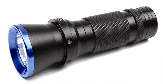 180 Lumen Hiking High Powered LED Flashlight with 3 AAA Batteries JW012073-Q3-2