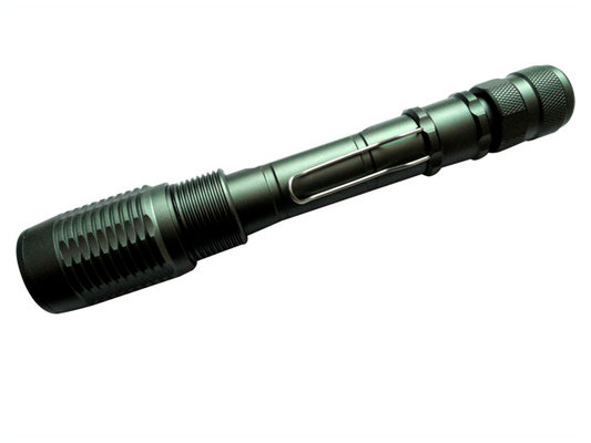Portable Stretch Focusing LED Flashlight JW-T6006 for Hiking, Hunting