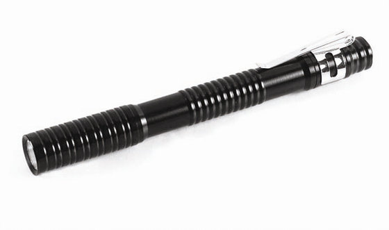 Portable 1 LED Clip on 2 AAA LED Flashlight ND72003 with 125 * 14mm