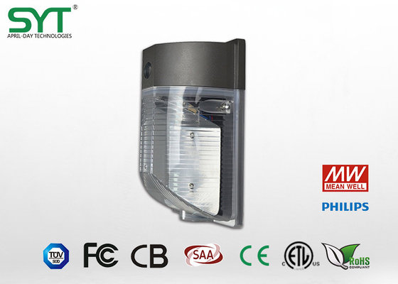 Modern Pure White Color LED Wall Pack Lights With Photocell > 2600Lm Luminous Flux