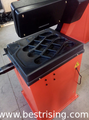 Car workshop used digital display wheel balancer automotive workshop equipment