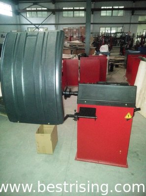 Tire shop used semi automatic motorcycle tire balancing machine for sale CE