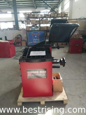 LCD display Car workshop used powerful wheel balancer for sale CE