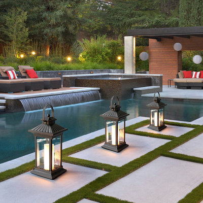 lights outdoor garden lawn lamp 100-240V 7W 3000K IP44 Aluminum LED COB landscape bollard path road street post light supplier