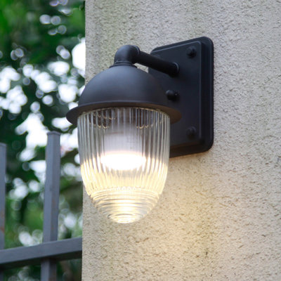 Energy Saving 10W Wall Mount 20 Led Light Control Motion Sensor Dimmable Ip65 Waterproof Led Outdoor Wall Lamp supplier