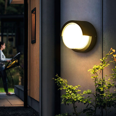 modern garden decorative E26 bulb exterior light round aluminum Acrylic IP65 outdoor wall lamp supplier