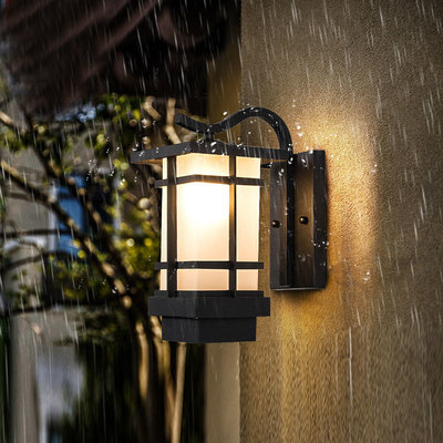 Wall Mounted Solar Powered Lamp 2W 200Lumens Aluminum Wireless Garden Solar Sensor Led Outdoor Wall Light supplier