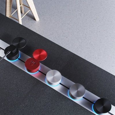 High quality tabletop electrical power plug socket outlet multiple socket power track supplier