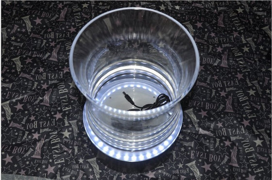 Rechargeable light champagne bucket, bar dedicated light-emitting wine barrels, luminous i