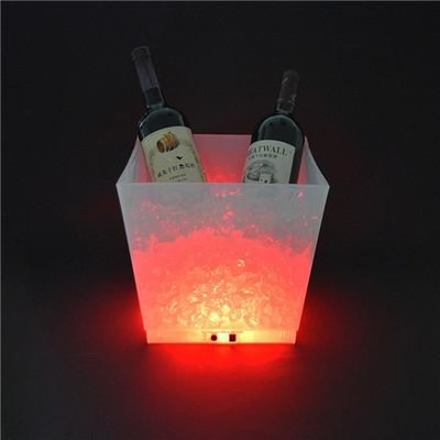 2017 New design  plastic  Led colour changing ice bucket square shap with large volume