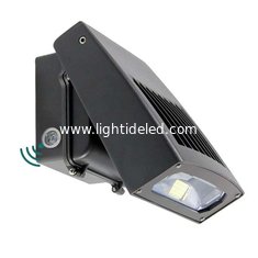 China LED Wall Pack Fixtures 35W, Rotatable 0~90 deg., 100-277vac, 5 Yrs warranty supplier