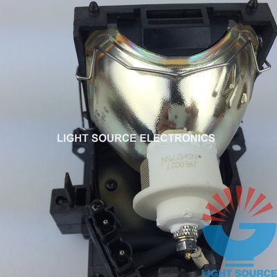 DT00531 Module  Lamp For Hitachi Projector 50v500  CP-X880 CP-X885