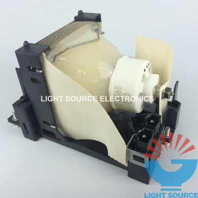 DT00331 Module  Lamp For Hitachi Projector CP-HS2000 CP-X320 CP-S310W  CP-X320W