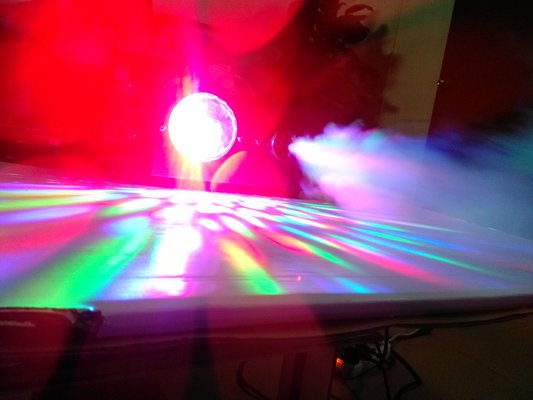 3 * 3 Watt Chauvet Fog Machine  Ball Effects With Remote Control  X - 02