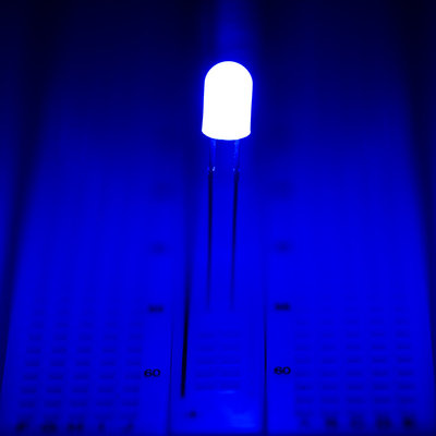T1 3/4 Diffused Through Hole LED 462nm Color Temp With 360 Degree Viewing Angle