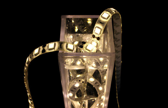 China 24V Flexible LED Strip Light SMD 5050 LED waterproof rgb led strip lights supplier