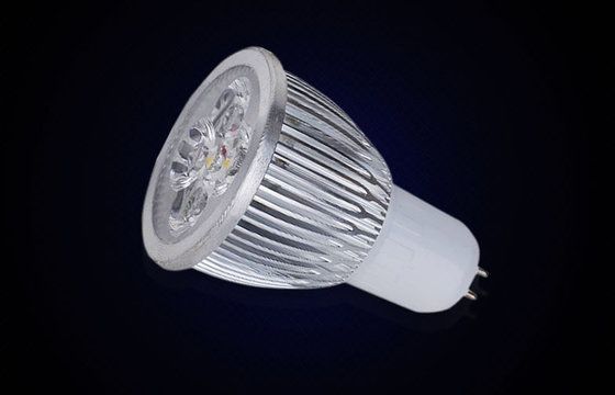 China Cool White 3W LED Spotlight Bulbs MR16 With Reflector For Indoor Lighting supplier