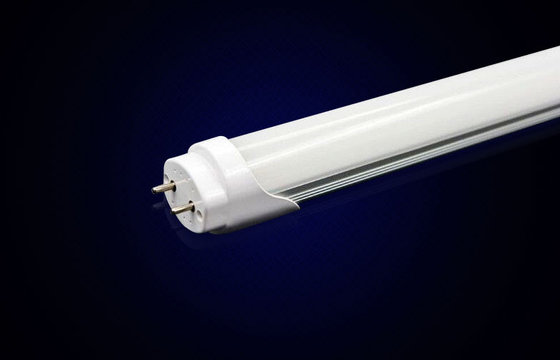 China Residential lighting SMD 2835 T8 LED Tubes / Led Flourescent Tube Replacement supplier