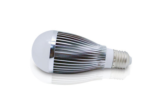 China E27 Indoor cool white 6500k led bulbs with Aluminum + PC 100 - 250VAC home led light bulbs supplier