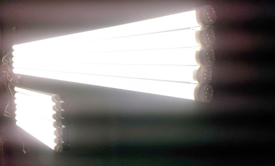 T8 Led Tube Light 0.6M-2.4M with isolated Driver AC85-265V CE/RoHS/TUV/SAA Apporved supplier