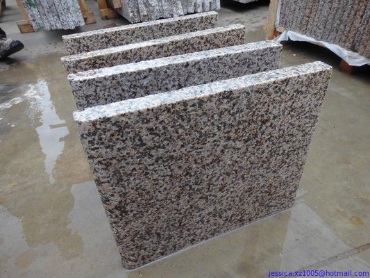 Wholesale Rusty Granite Stairs Misty Yellow Granite Stair Step Natural Stone Stair Treads