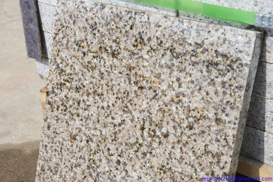 Wholesale Rusty Granite Stairs Misty Yellow Granite Stair Step Natural Stone Stair Treads