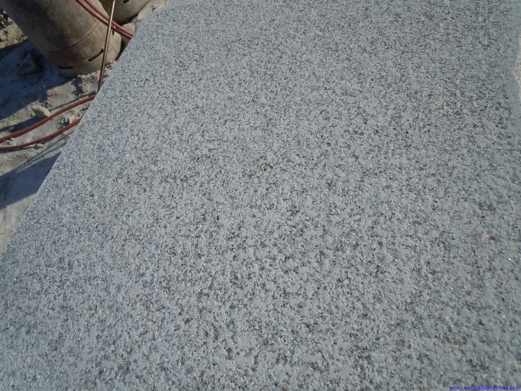 G682 flamed granite tiles, Giallo Padang flamed tiles, Gold Leaf Peach Sand Granite