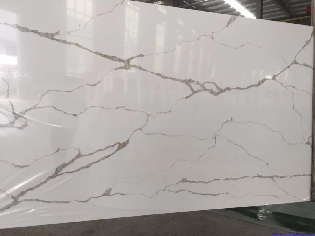 Wholesale Grey Veins White Calacata Quartz， white quartz slabs Stone for Kitchen Countertop