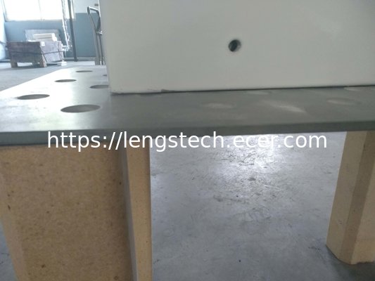 NSiC slabs for sanitary ware loading, nitride bonded silicon carbide plates