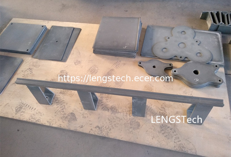 good quality NSiC kiln furniture, nitride bonded silicon carbide plates，supports & loading beams