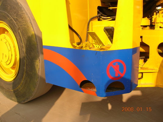 Hydraulic brake Diesel  LHD load haul dump truck with rock breaking machine