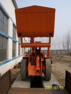 Steering 14MPa Load Haul Dump Truck For Underground Mining With Fully Enclosed Multiple Wet Discs Brake