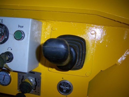Diesel LHD Mining Equipment and Underground Mining Loader 186kw / 2000rpm