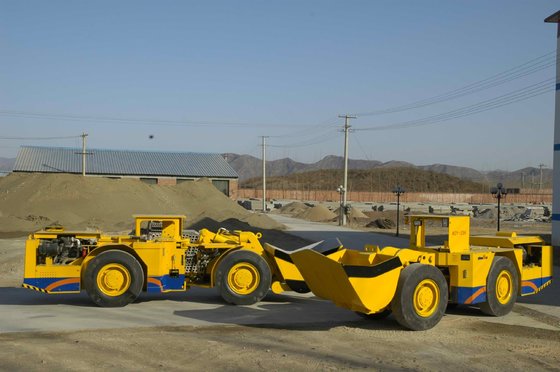Diesel LHD Underground Mining Loader Rock Breaking Machine 36.5 L/min Steering system flow ACY-15