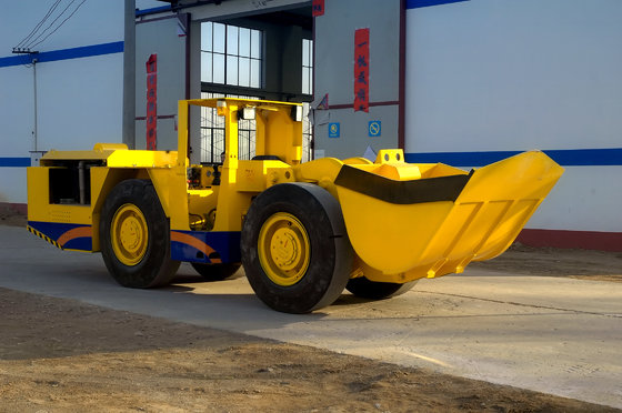 Diesel LHD Underground Mining Loader Rock Breaking Machine 36.5 L/min Steering system flow ACY-15