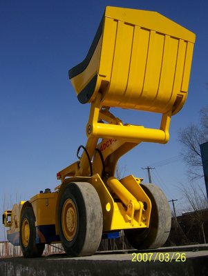 ADCY-2 Electric LHD Rock Breaker Machine  with Underground Mining Loader