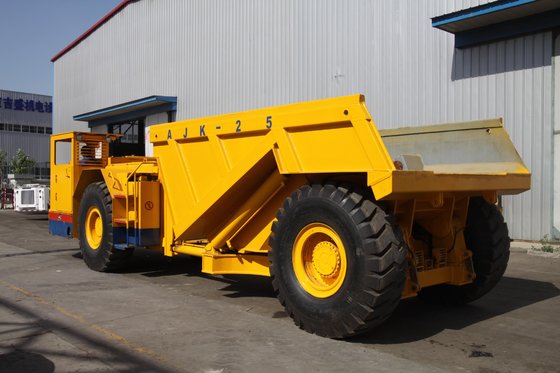 12.5m³ Mining Utility Vehicles 168 L/min for transporting the ore to the surface