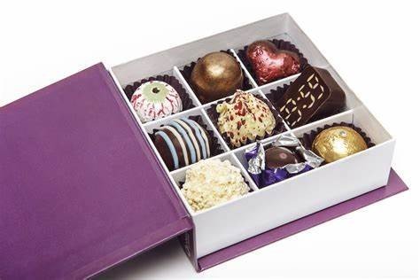 custom 6pcs chocolate gift box with clear window  9pcs chocolate kraft box
