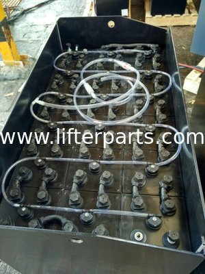 Premier quality Forklift battery automatic watering system 36v 18cells supplier