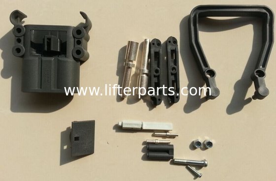 EC320 600V 320A Forklift Battery Parts , Male / Female Forklift Battery Plug Acid Proof supplier